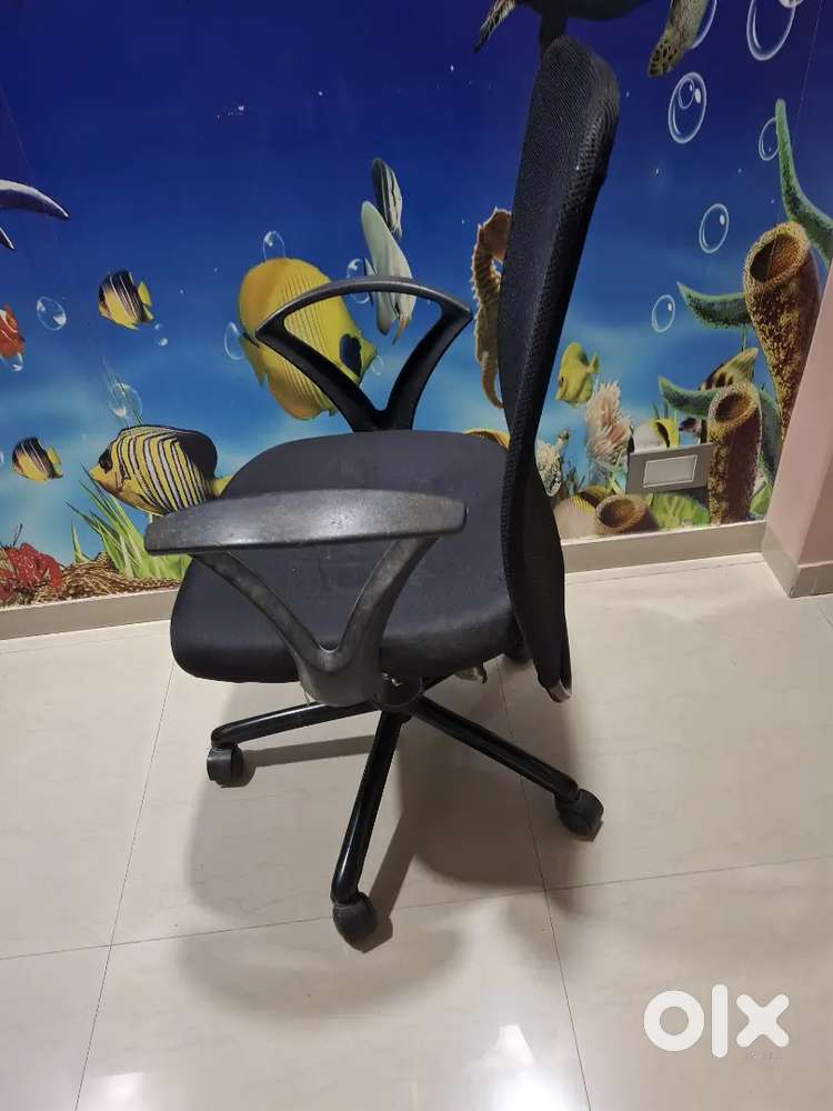 Olx ergonomic chair store