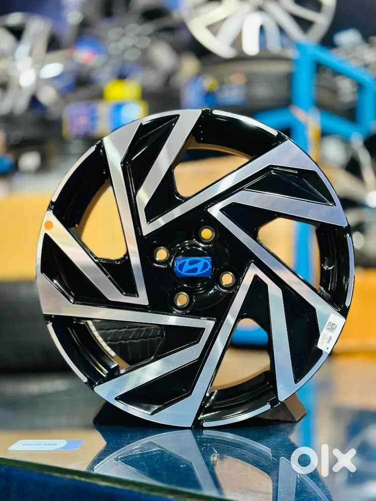 New i20 16-inch Diamond cut OEM alloy wheels set of 4 - Spare Parts ...