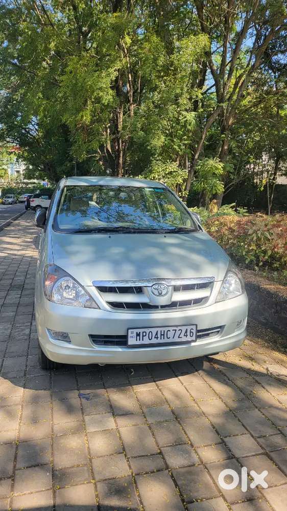 Toyota Innova - Cars in Arera Colony, Bhopal - 1830080019