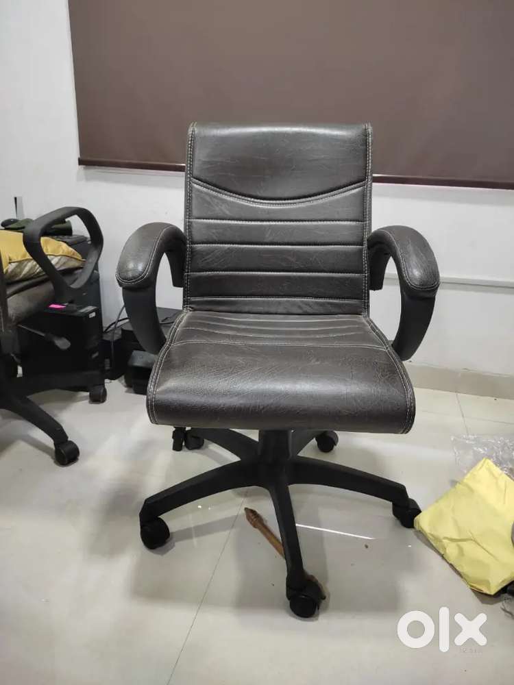 Olx old chair store