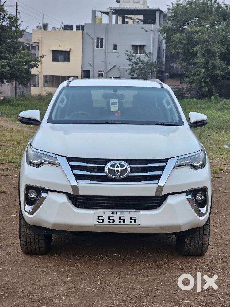 Toyota Fortuner 4X2 MT 2.8 Diesel, 2019, Diesel - Cars - 1826387772