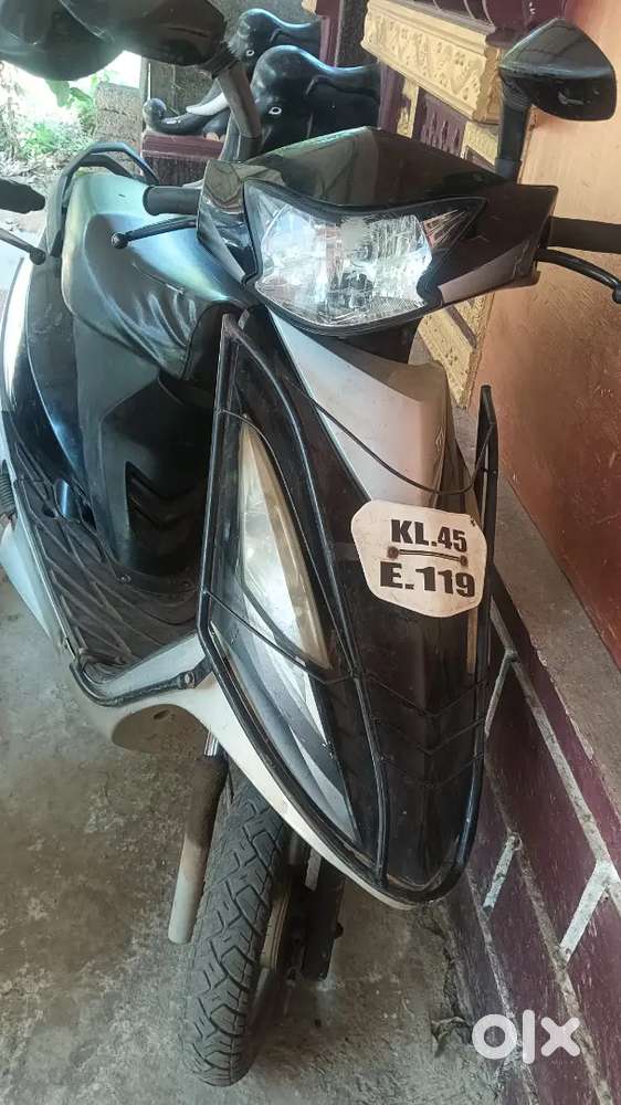Scooty Buy Sell Second Hand Scooty in Kerala Used Scooters in Kerala OLX