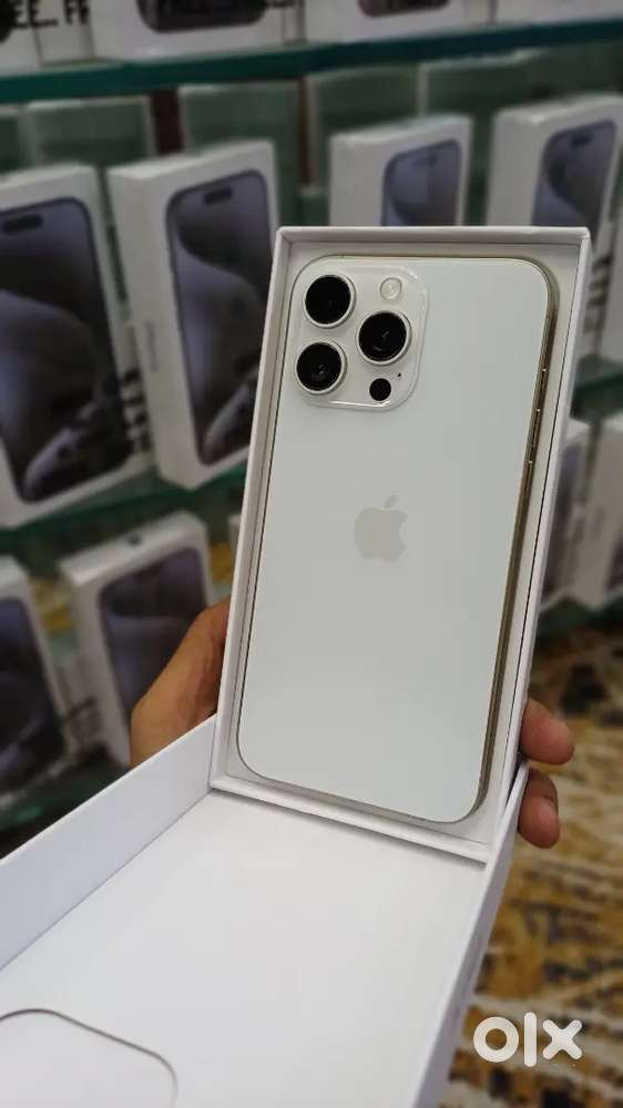 IPhone Imported 256GB 16 PLUS REFURBISHED MOBILE VISIT STORE TO BUY ...