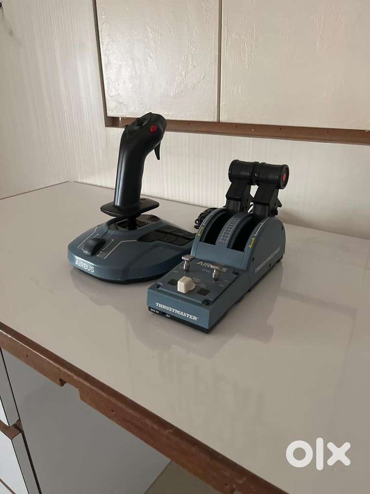 Flight simulator AIRBUS A320 Thrustmaster TCA Officer airbus pack ...