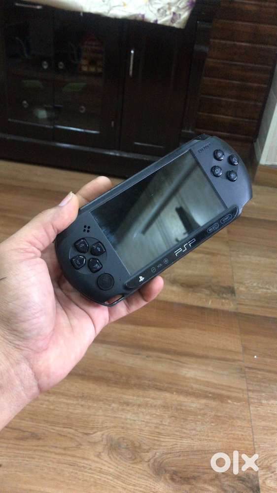 Sony psp Game last handled model with all acessories - Games ...