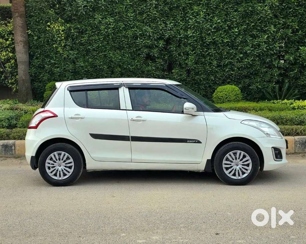 Maruti Suzuki Swift VXi + Manual, 2014, Petrol - Cars - 1811098324