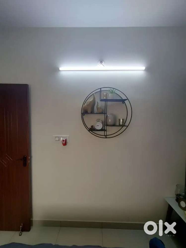 Circular wall shelf - Home Decor & Garden - 1812095113