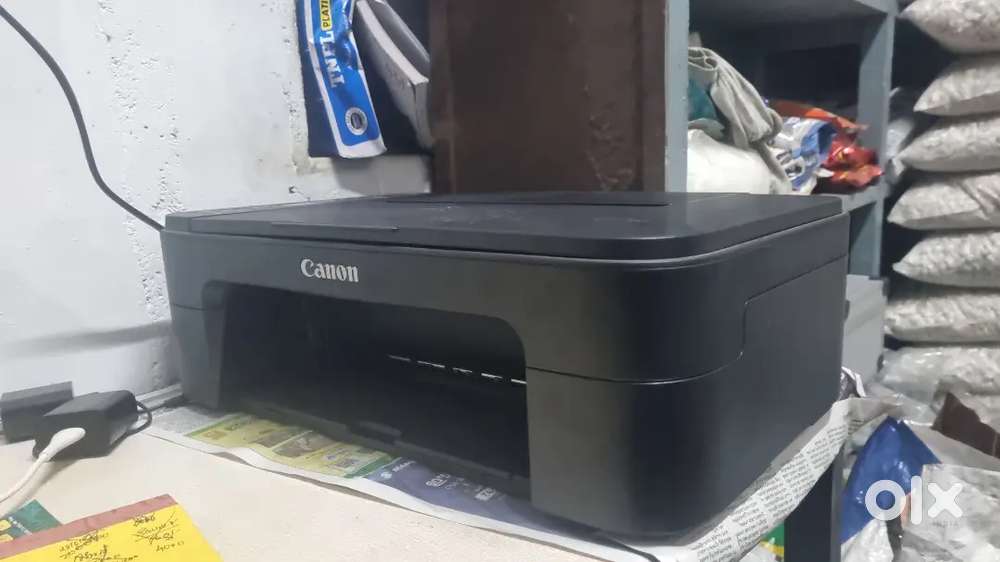 Colour printer - Hard Disks, Printers & Monitors - 1814261160