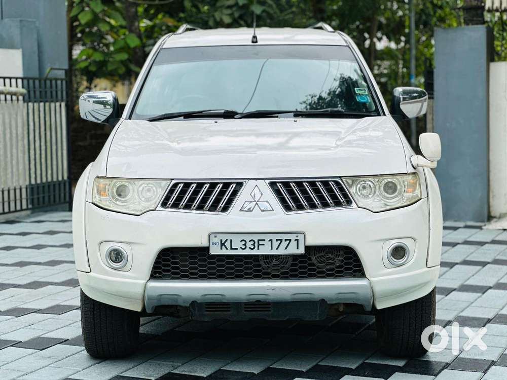 Mitsubishi Pajero Sport 2.5 Manual, 2014, Diesel - Cars - 1797155504