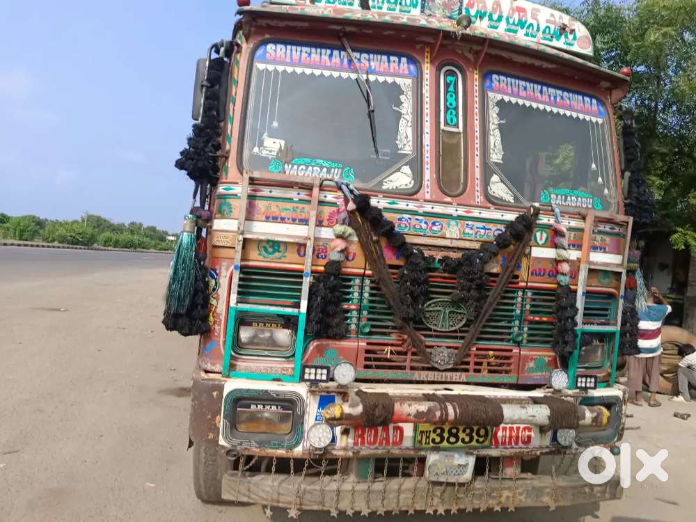 Good condition. 12tyre lorry - Commercial & Other Vehicles - 1816033057