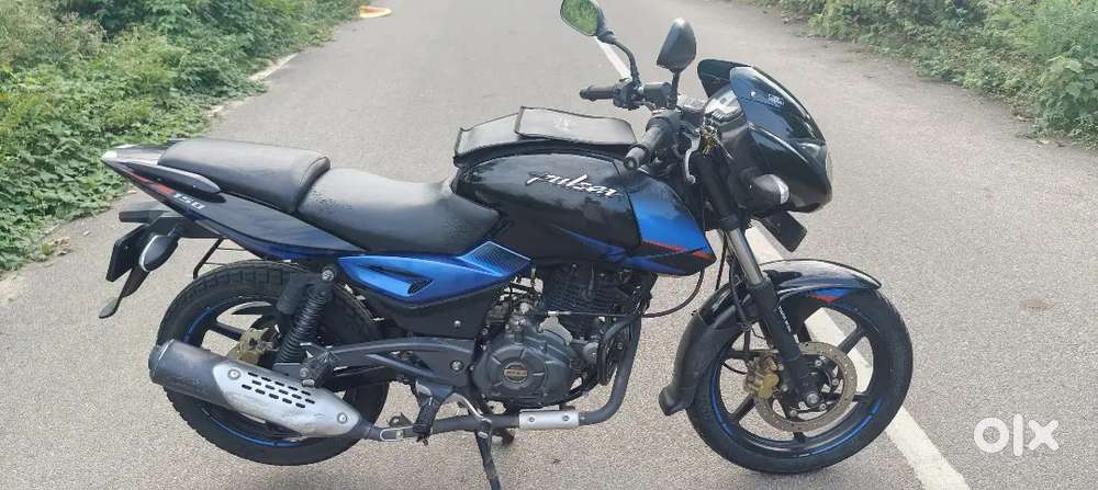 Bajaj pulsar 150 UG5 twin disc in showroom condition - Motorcycles ...