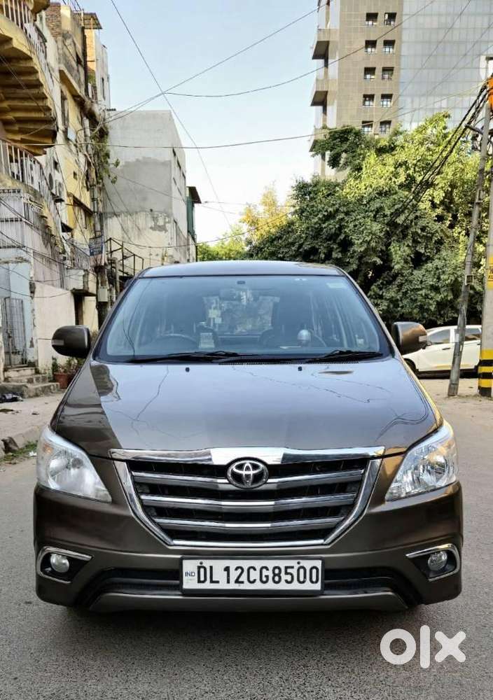 Toyota Innova 2.5 Z Diesel 7 Seater, 2015, Diesel - Cars - 1803294488