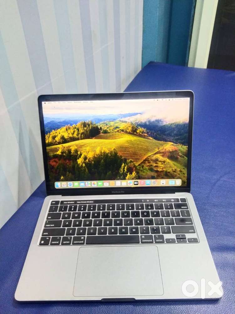 ֍ Apple MacBook Pro A2338* M1 Chip* 8 GB RAM* 512 GB SSD* Used lap ...