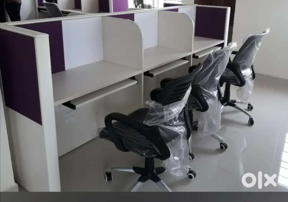 3seater running workstation with revolving chair brand new - Other ...