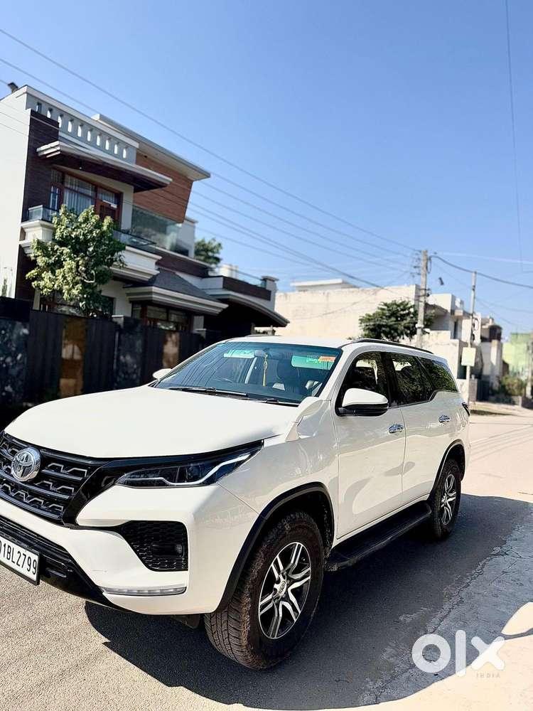 Toyota Fortuner 3.0 4x2 Automatic, 2017, Diesel - Cars - 1796247755