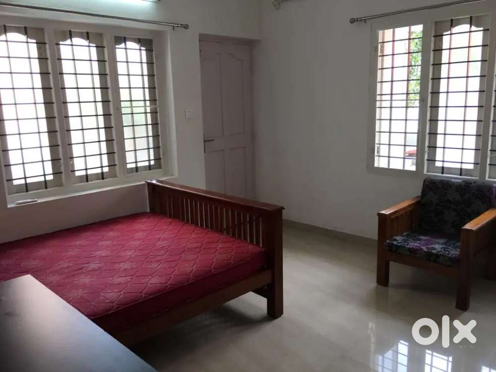 Bachelors(Gents)Single Rooms Monthly Rent At Edappally Near Lulumall ...