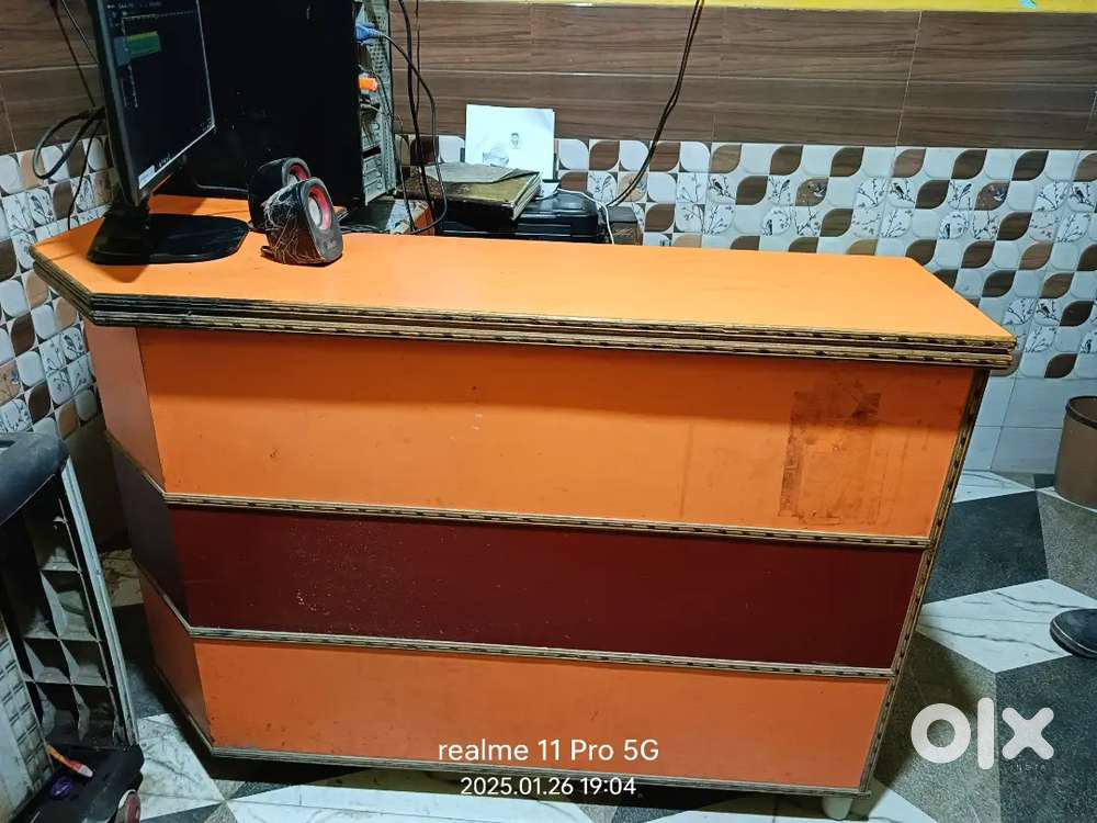 Shop counter ,computer table - Other Household Items - 1796620150