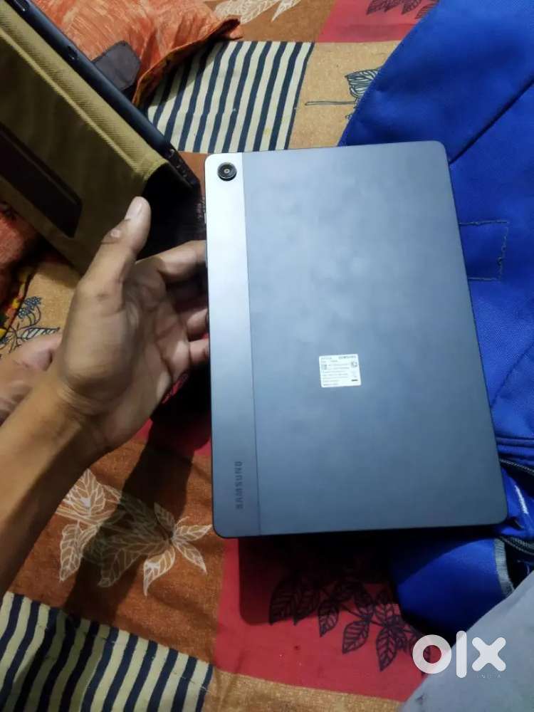 Kisi ko tablet chahiye ho to 5g samsung ka massage kare - Tablets ...