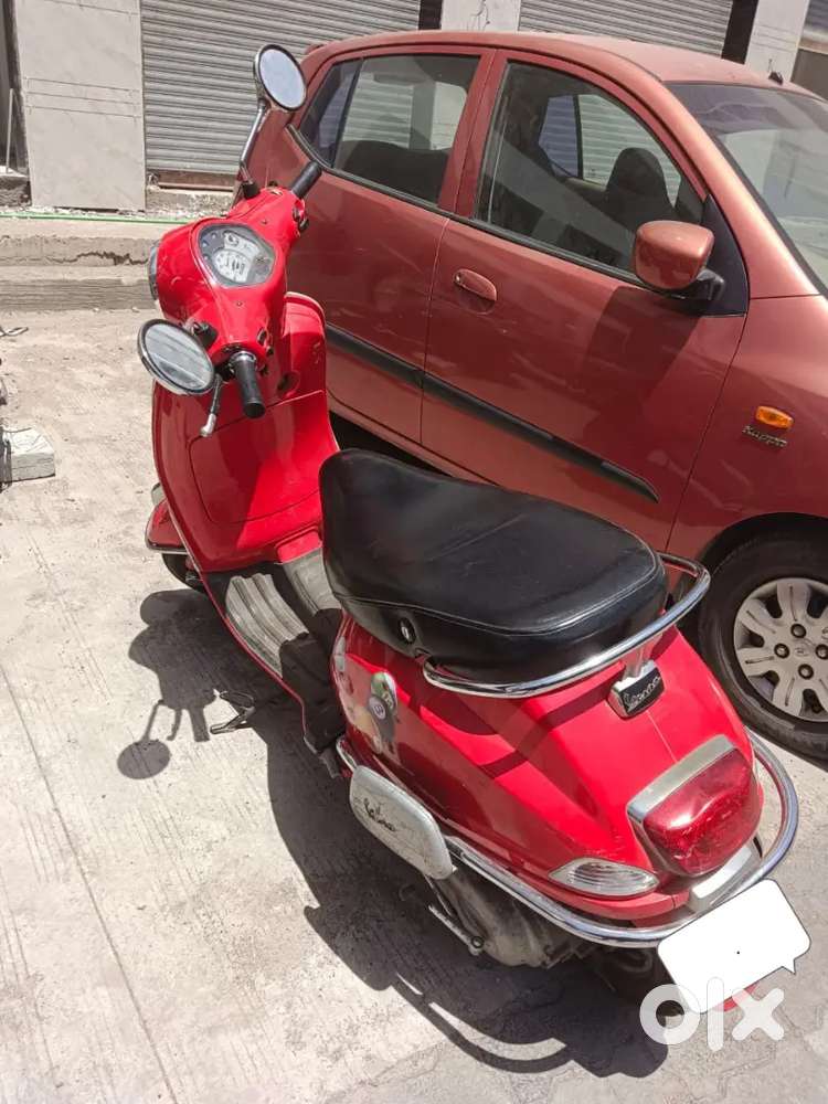 Vaspa scooty red colour - Scooters - 1826477075