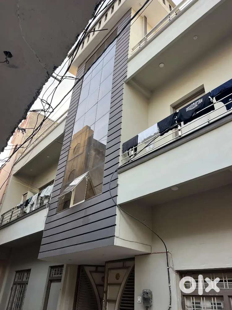 Good condition house - For Sale: Houses & Apartments - 1819625428