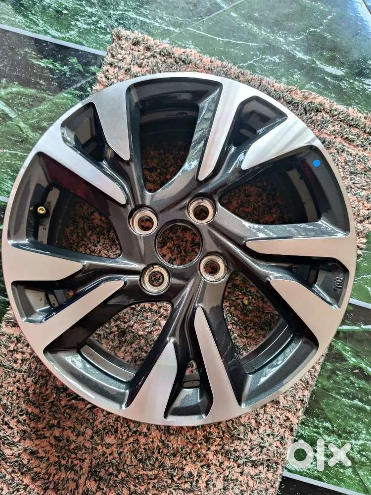 New epic swift fresh alloy wheel single piece orginal - Spare Parts ...