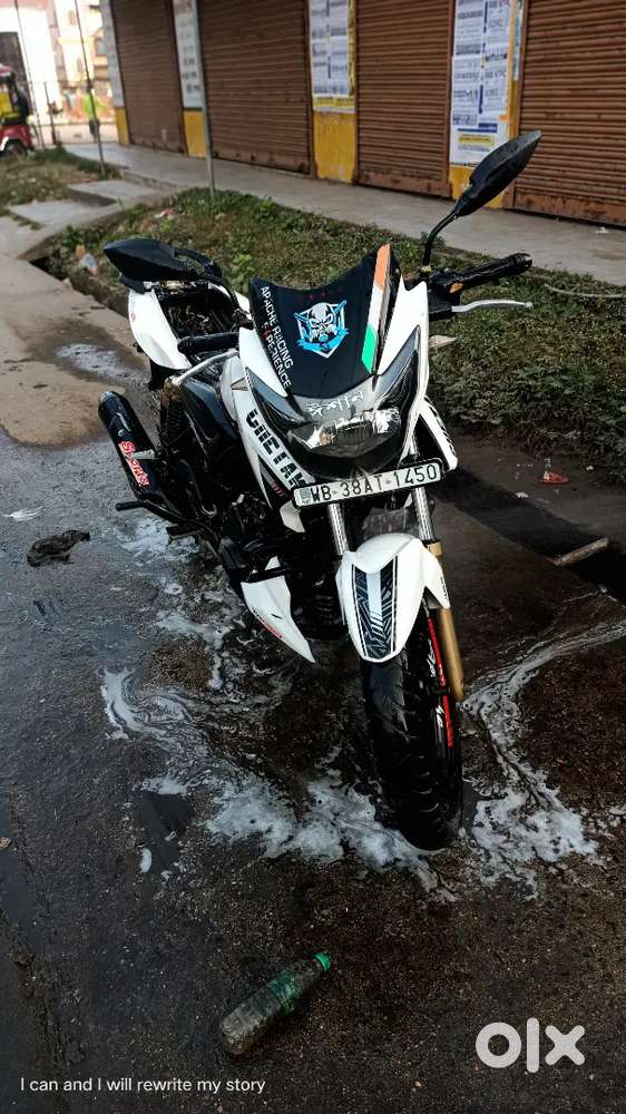 Best mentin bike 20000 km raning gd condition 180 rtr bs 6 model ...