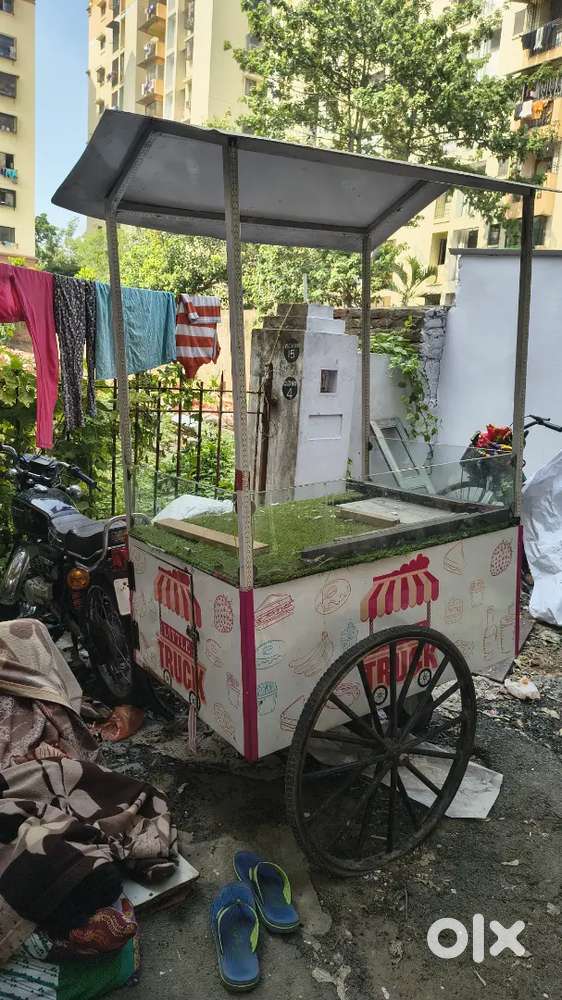 Food court vehicle - Bicycles - 1816216674