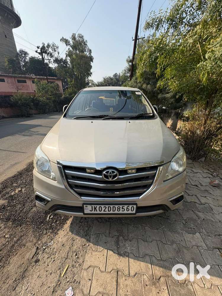 Toyota Innova 2013 Diesel Well Maintained - Cars - 1797248741