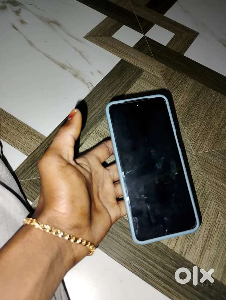 No charger no bill only mobile back side glass break - Mobile Phones ...