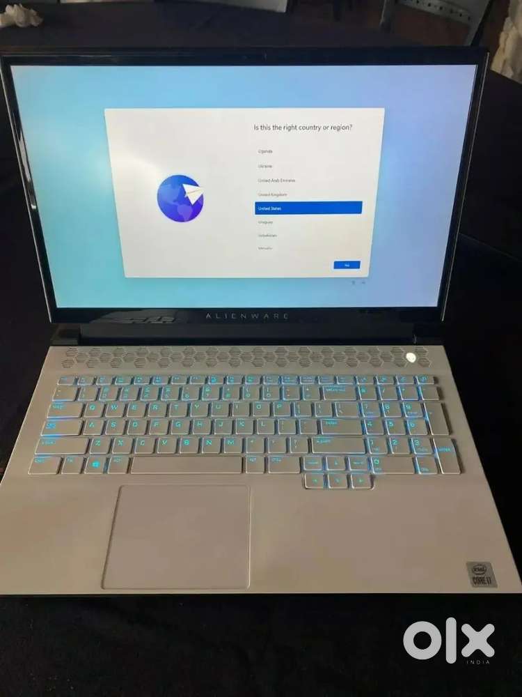 Alienware m17 R4 17.3 in Gaming Laptop- Intel i7-10870H 16G B DDR4 RAM ...