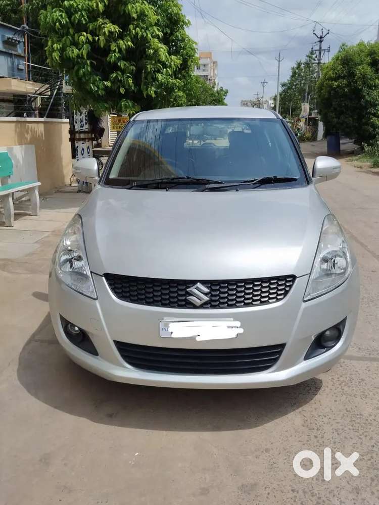 Maruti Suzuki Swift 2014 Diesel 92000 Km Driven - Cars - 1818847720