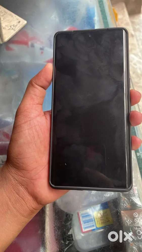 Google pixel 7 pro fresh condition only back panel crack - Mobile ...