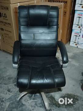 Office Chair Buy Sell Used Furniture in Chandigarh OLX