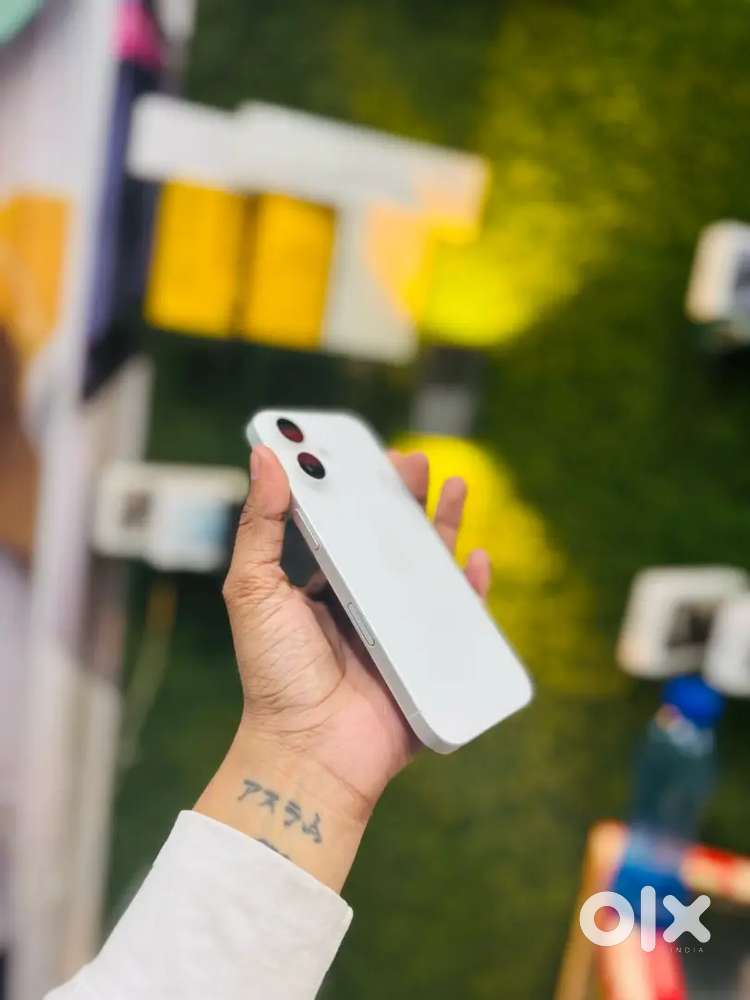 Iphone 16 available in brand new condition - Mobile Phones in Maharani ...