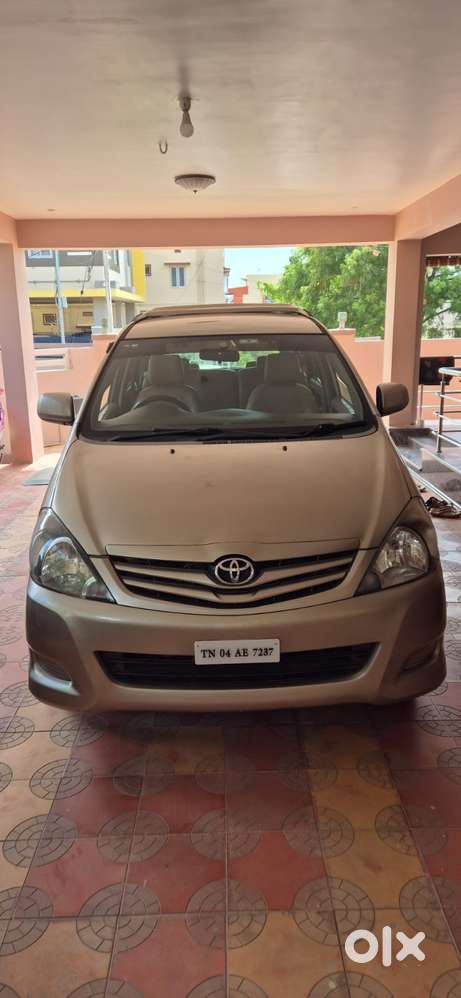Toyota Innova 2004-2011 2.5 G4 Diesel 7-seater, 2010, Diesel - Cars ...