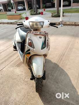 Olx pleasure scooty store