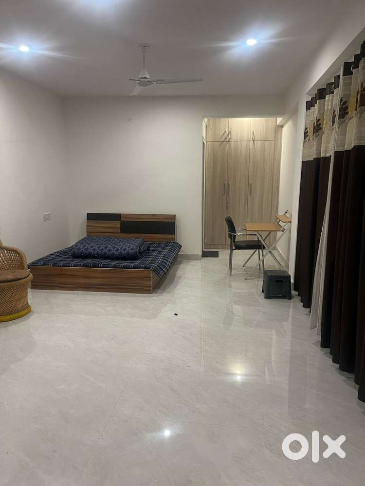 Studio room - For Rent: Houses & Apartments - 1801300973