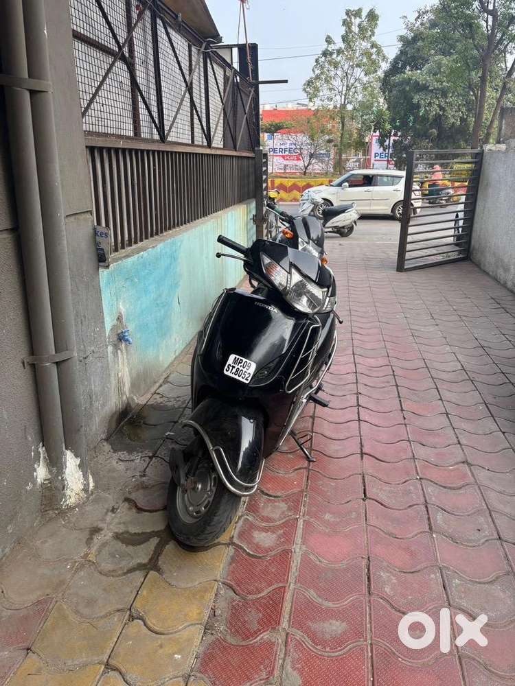 Scooty - Buy & Sell Second Hand Scooty in Indore, Used Scooters in ...