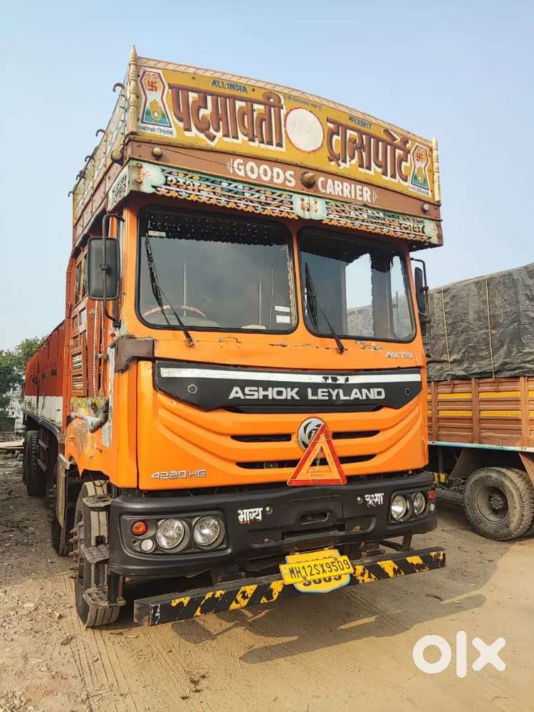 Ashok Leyland (14 tyres) - Commercial & Other Vehicles - 1797868042