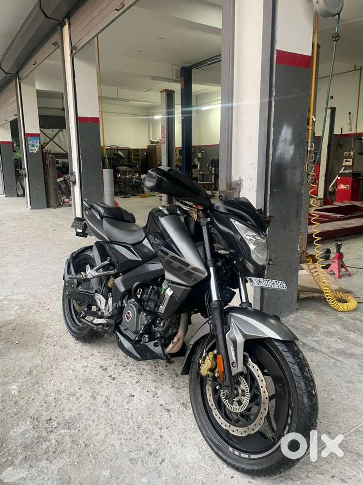 Pulsar NS200 For Sale Less Driven Well Maintained Showroom Condition ...