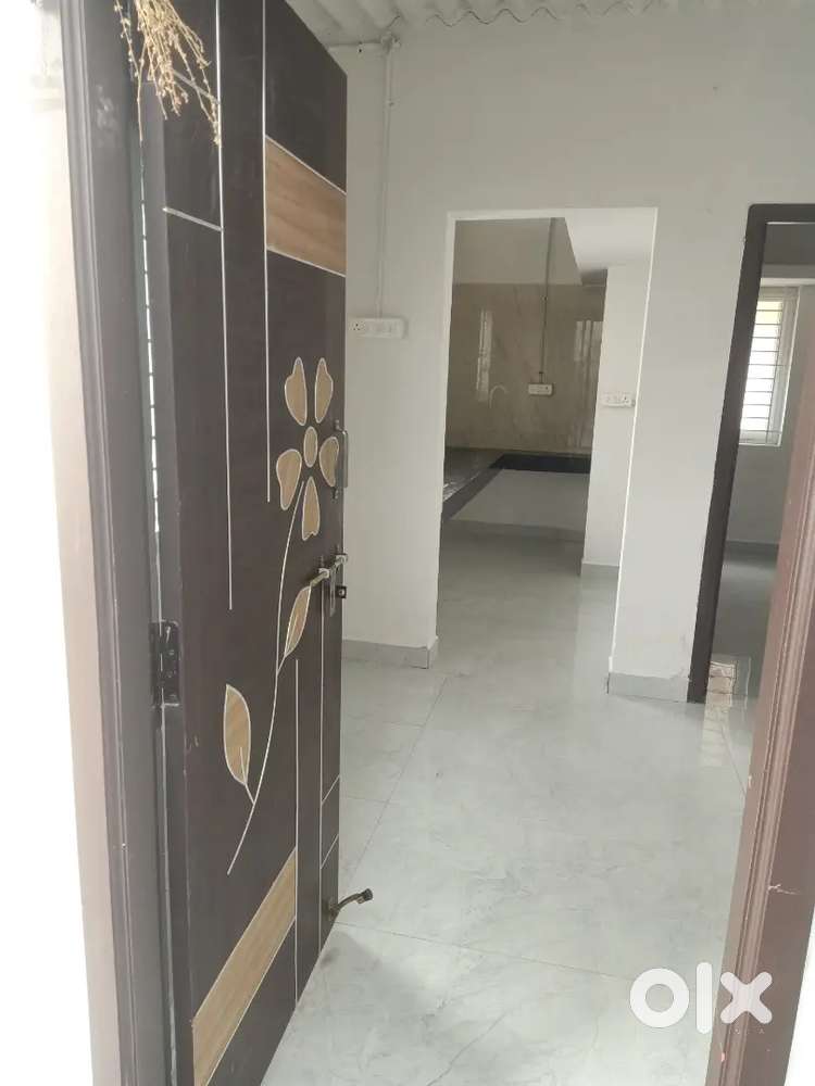 House rental - For Rent: Houses & Apartments - 1810494330