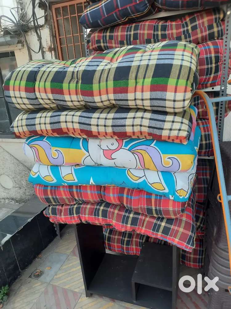 Bed Mattress - Buy & Sell Used Beds & Wardrobes in Pune | OLX