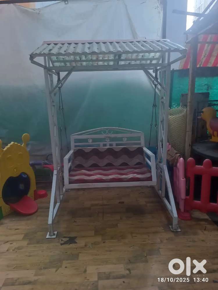 Garden swing zula zopala - Other Household Items in Bhusari Colony ...