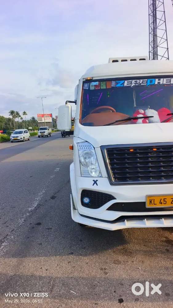 Traveller 26 seat - Commercial & Other Vehicles in Thalore ...