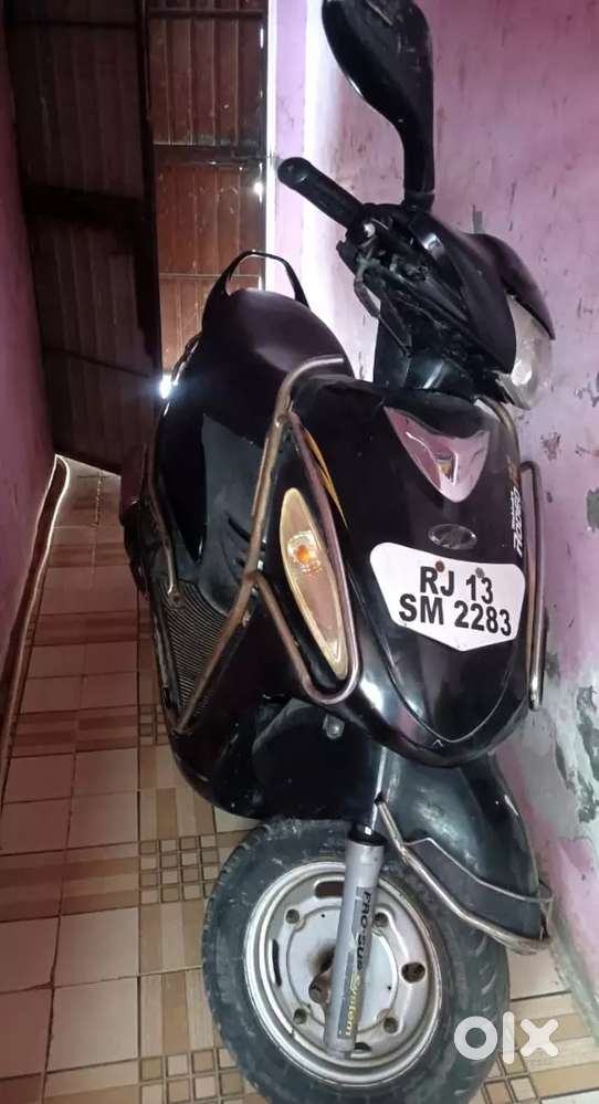 mahindra rodeo RZ (2014) / New betrey - Scooters - 1810020879