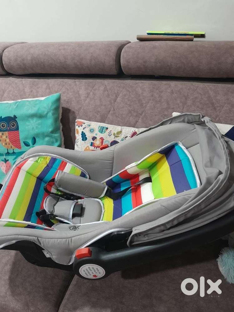 Kids car seat cum carry cot - Kids Furniture - 1809592805