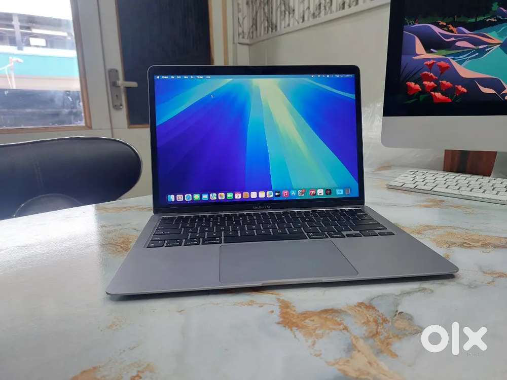 APPLE MACBOOK AIR M1 8GB RAM 256GB SSD SLIVER COLOUR - Computers ...