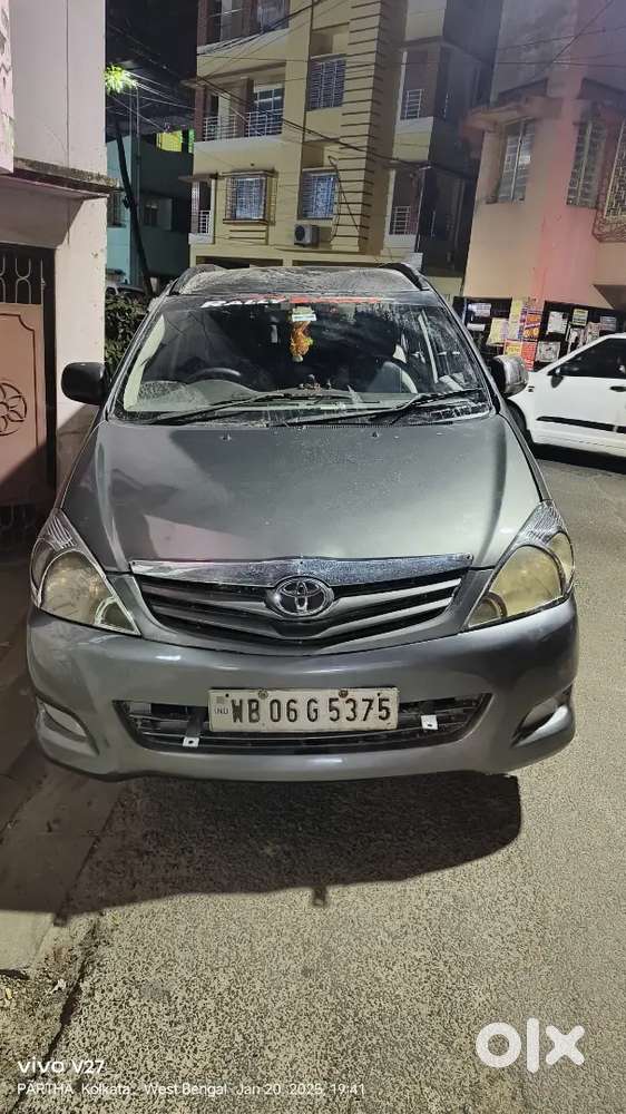 Toyota Innova 2011 - Cars - 1796059175