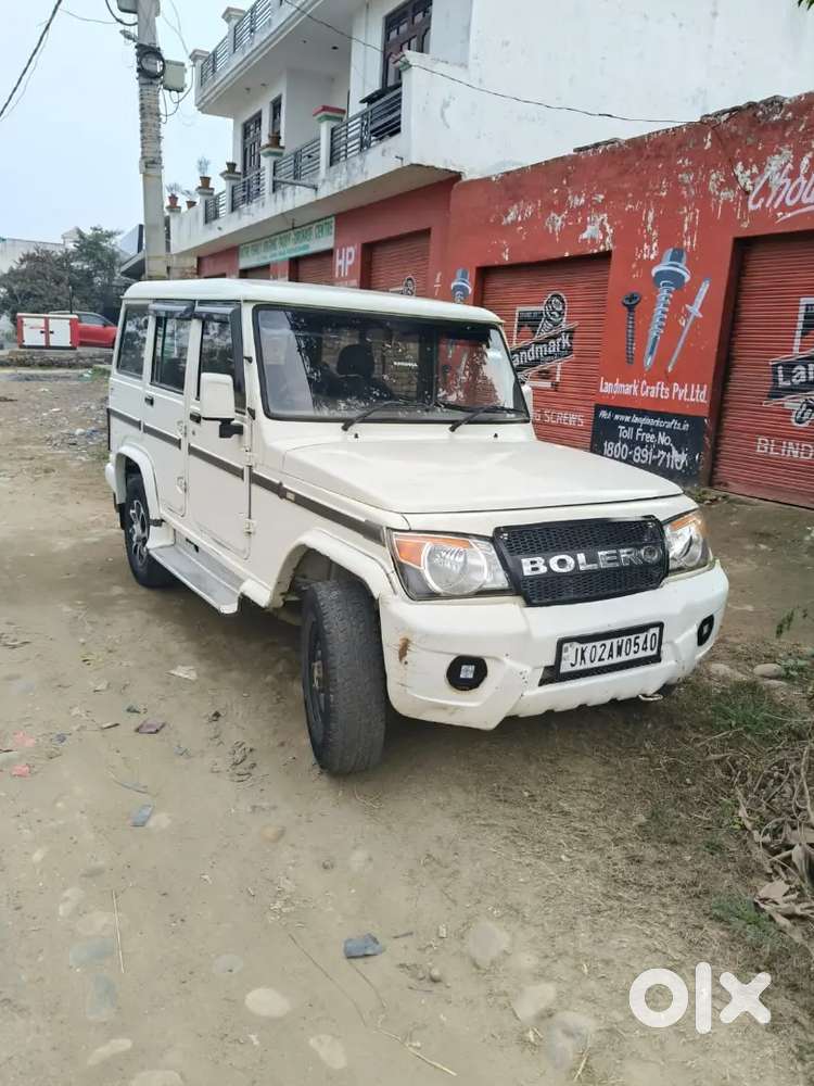 Bolero 2012 - Cars in Tutray, Maralia - 1831400645