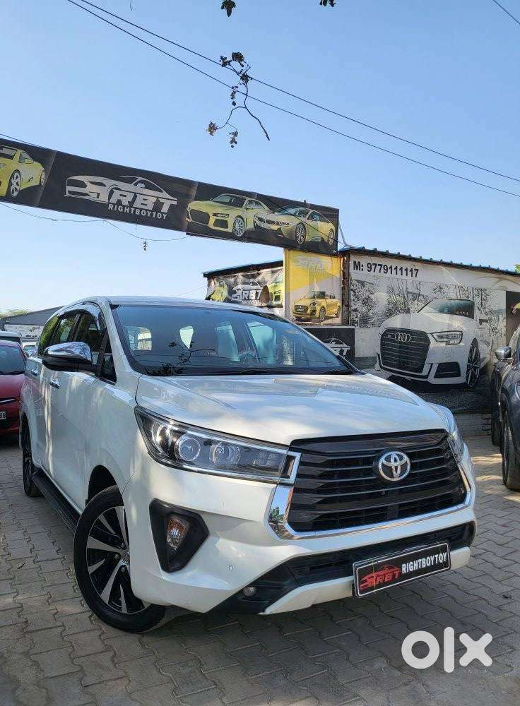 Toyota Innova Crysta [2020-ongoing] 2.4 ZX AT 7 STR, 2021, Diesel ...